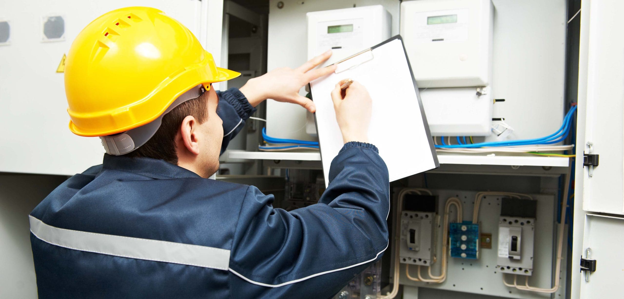 Analyse des risques liés aux installations électriques - Somatifie Analyse des risques liés aux installations électriques - Somatifie